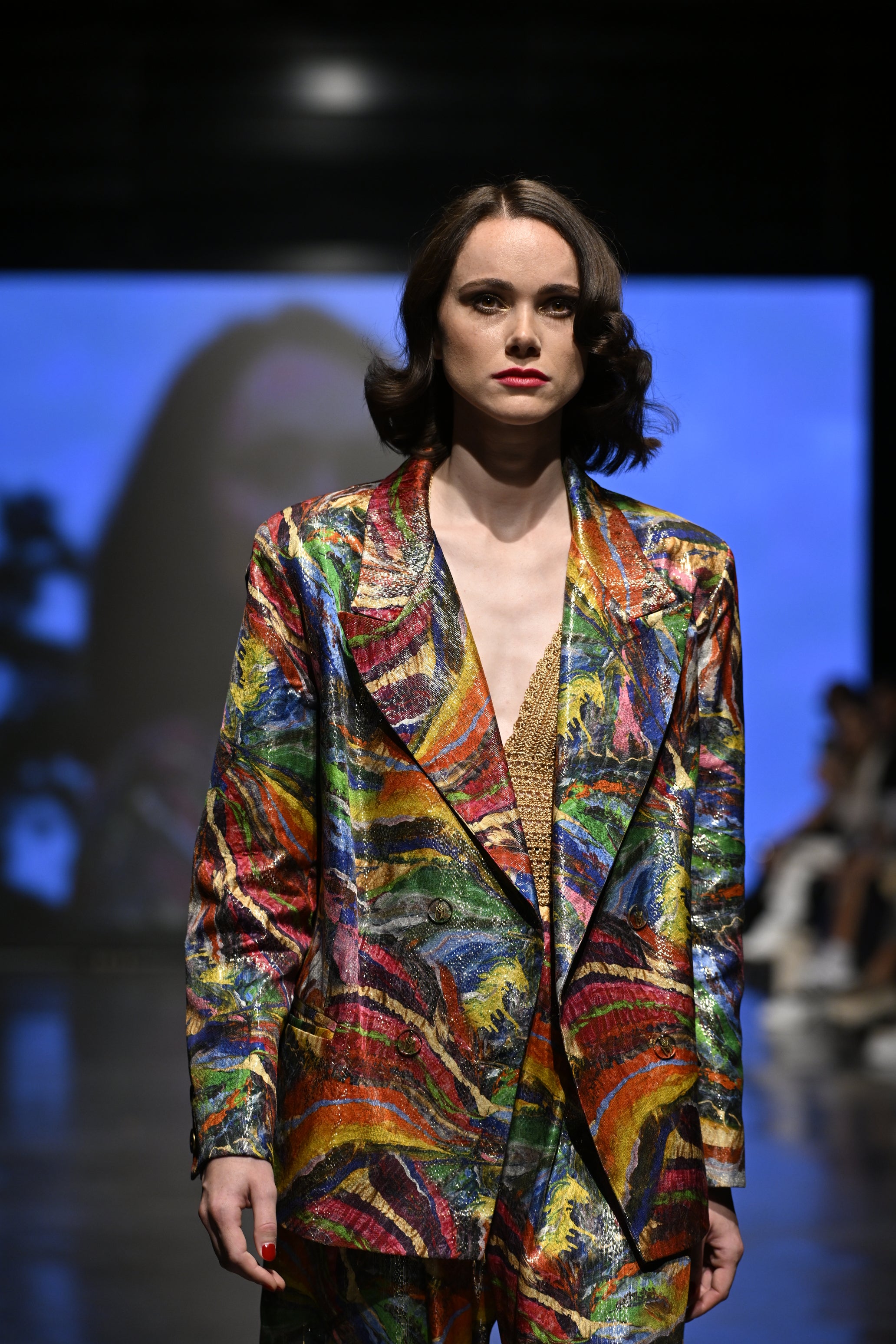 Fashion Show Paris 2023 – Maya Seyferth Sonneggstrasse 31 CH-8006 Zürich